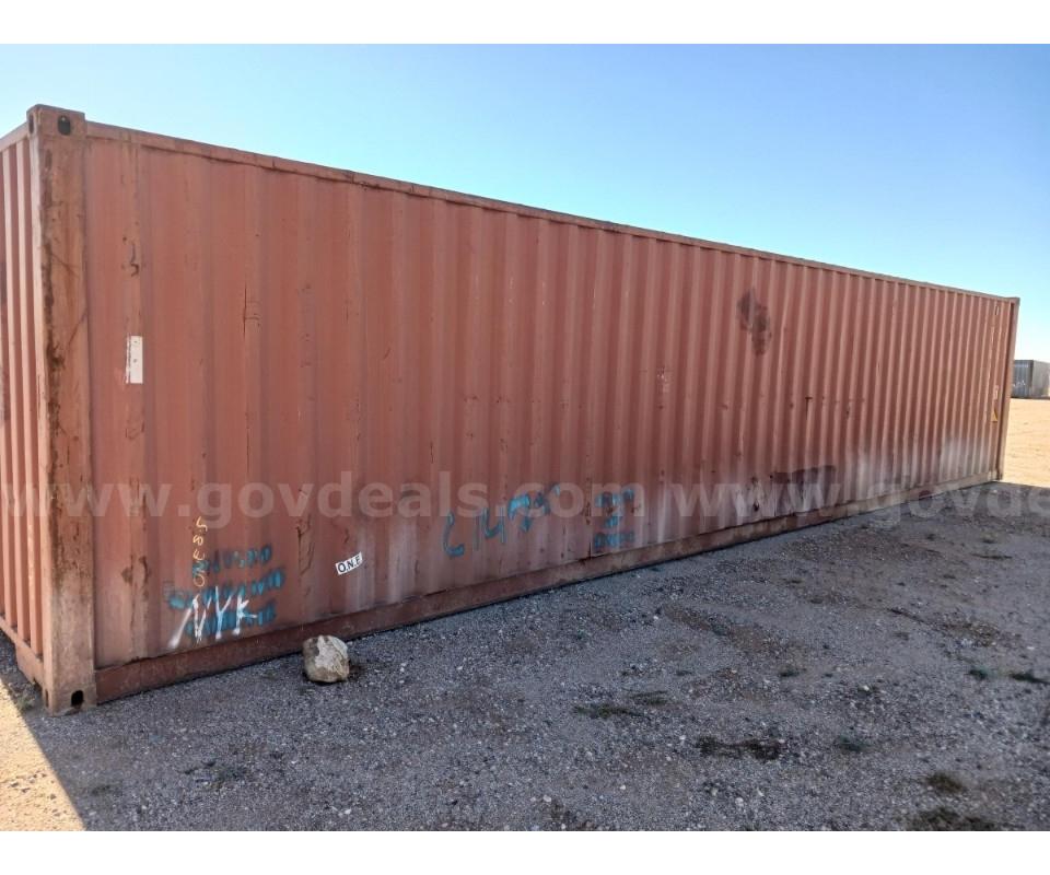 Multiple Lots of Storage / Shipping Containers